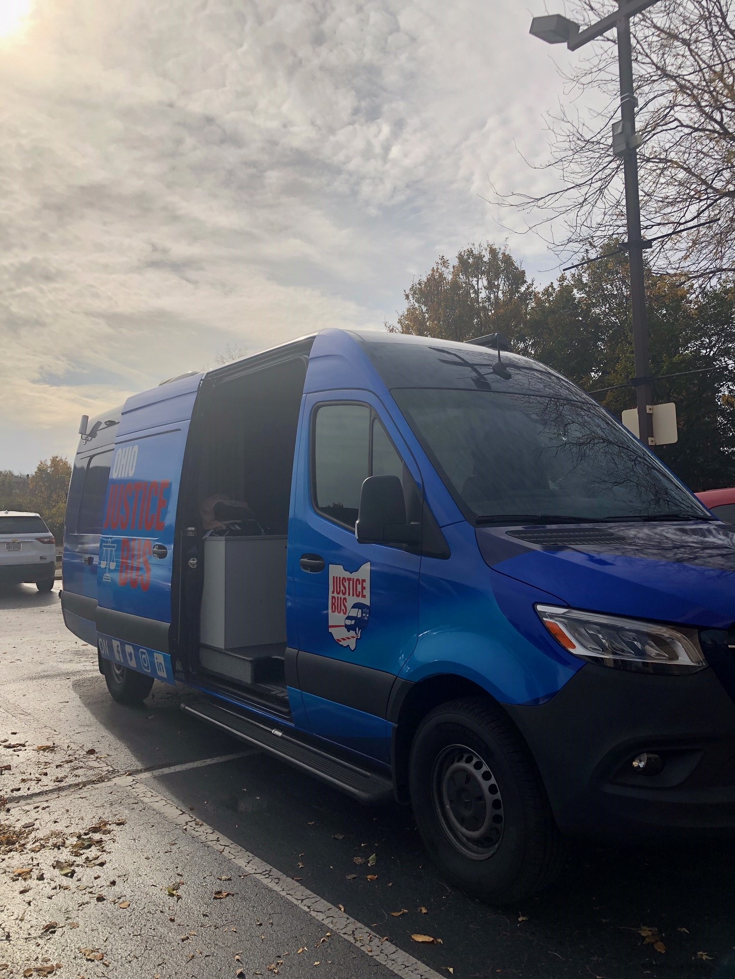 Justice Bus in Springfield – Ohio Access to Justice Foundation